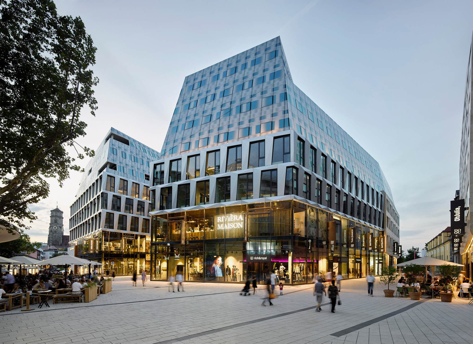 Stuttgarter Stadtquartier von Behnisch Architekten / Luxus-Shopping ...